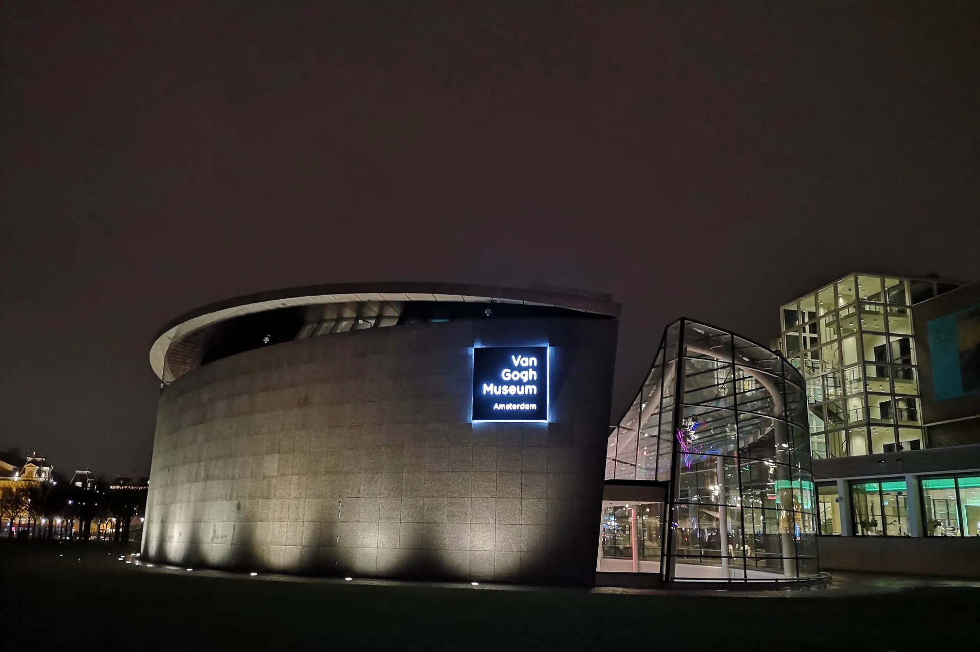 Discovering the Art of Van Gogh Museum Amsterdam A Guide to Must-See ...
