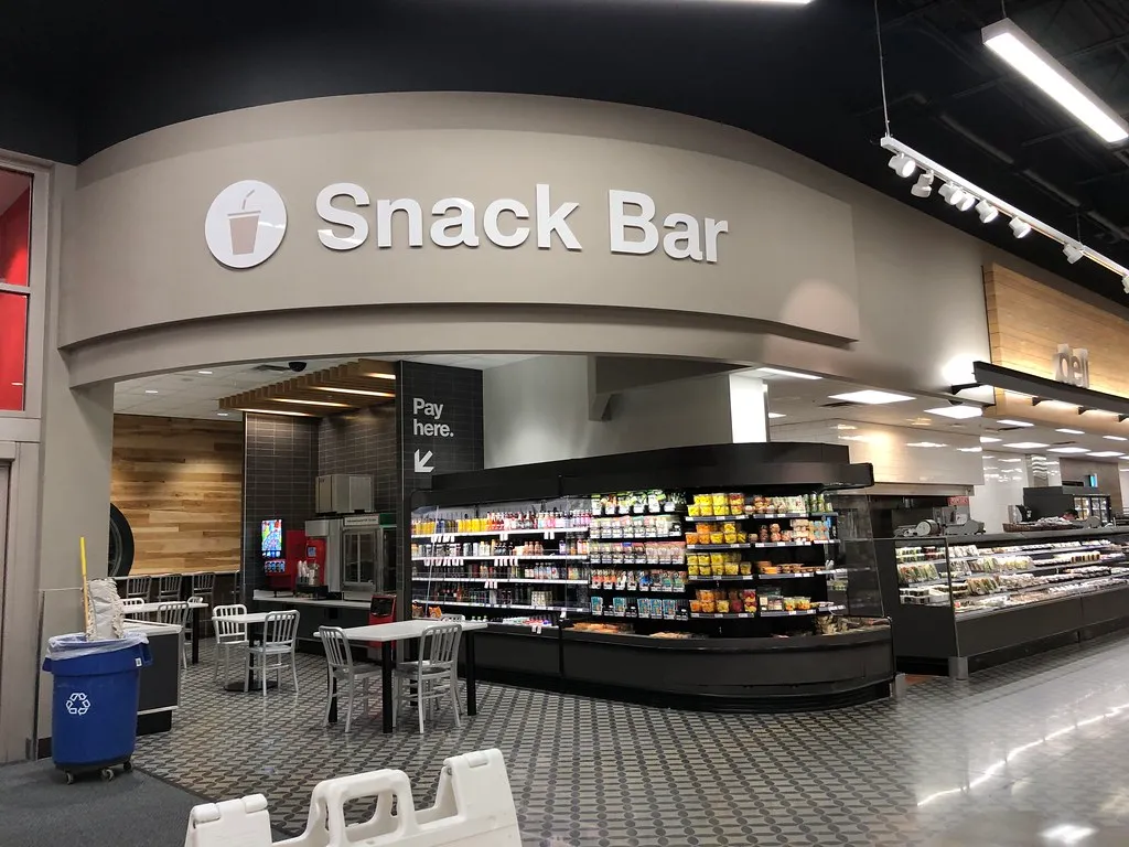 Geek Elf Bar Review: Is this the Ultimate Solution for Your Snacking Needs