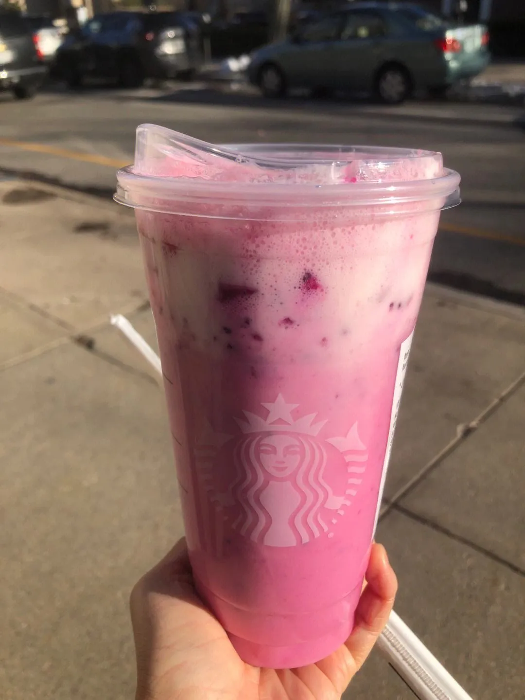 Revelando las delicias de la crema de fresa Starbucks ¡Un regalo que ...