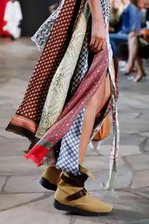 So stylen Sie den Pitt-Print für eine modische Garderobe