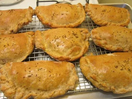 How to make homemade calzone A step-by-step guide