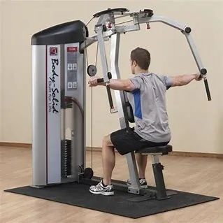 Maximizing Your Workout With The Best Rear Delt Fly Machine